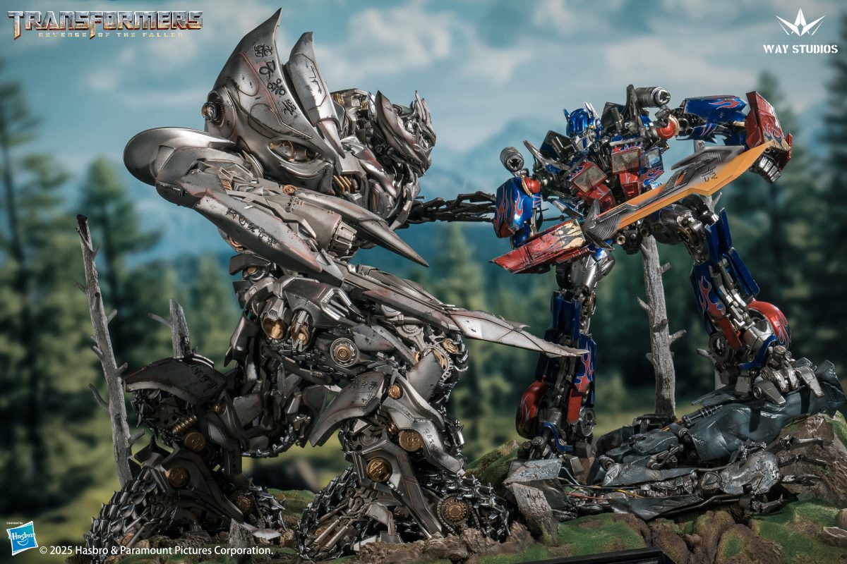 Transformers: Revenge of the Fallen Series Optimus Prime vs Megatron ...